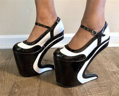 Very Strange Shoes Pics
