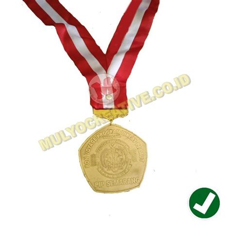 Jual Medali Custom Medali Custom Logo Politeknik Ilmu Pelayaran