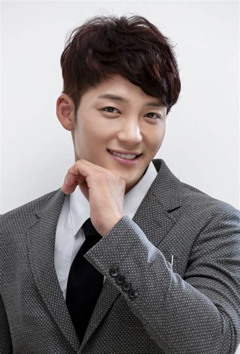 Biodata Profil Kim Jin Woo Bintang Film Lee Soo Ho Park Do Kyung Di