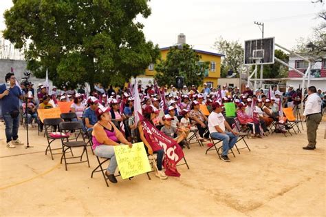 Se Compromete Brenda Guerra Valaguez A Rehabilitar El Parque Y El
