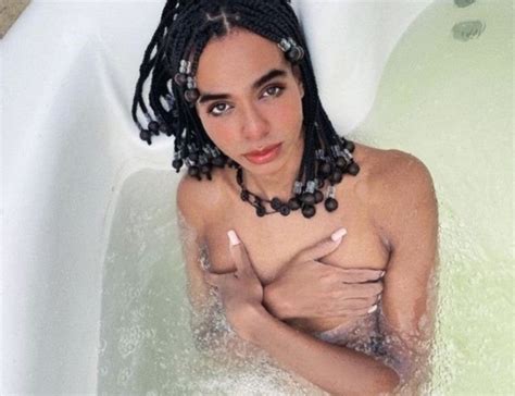 Ex Cantora Gospel Jotta A Se Assume Mulher Trans Dia A Dia Em