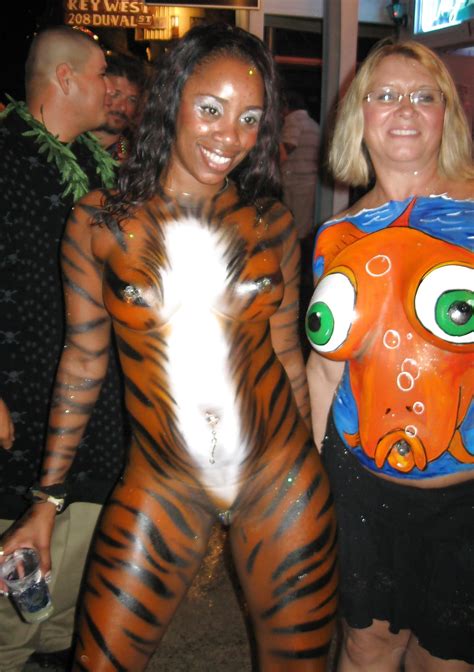 Body Painting In Times Square Asterio Tecson Hot Sex Picture
