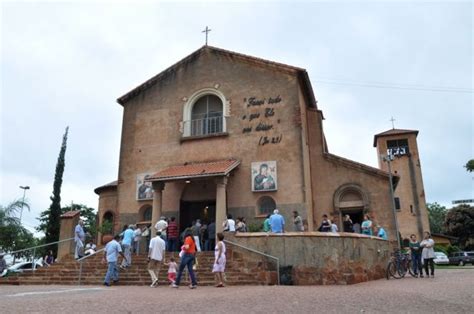 Nossa Senhora do Perpétuo Socorro comemora 75 anos casamento