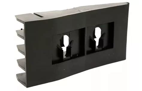 Soporte Lateral Derecho Paragolpe Trasero Chevrolet Corsa P