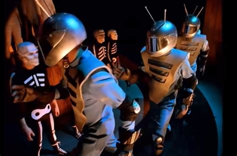 Daft Punk Il Surrealismo Visionario Di Michel Gondry In Around The