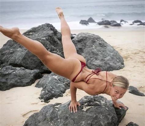 Lauriane Lamperim Nudes By Oohoppyoo
