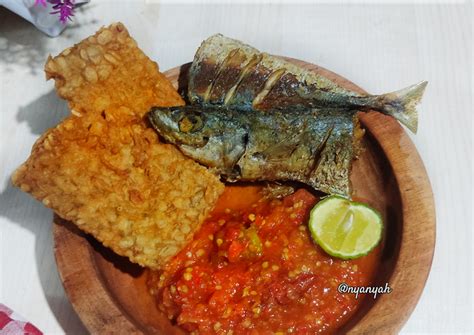 Resep Sambal Tomat Terasi Oleh Nyanyah Cookpad