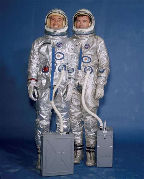 La Evoluci N De Los Trajes Espaciales De La Nasa