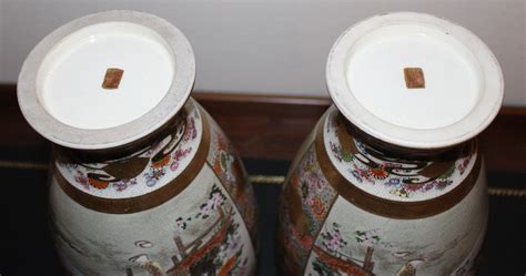 Proantic COPPIA DI VASI SATSUMA MEIJI PERIODO GIAPPONE FINE XIX SEC