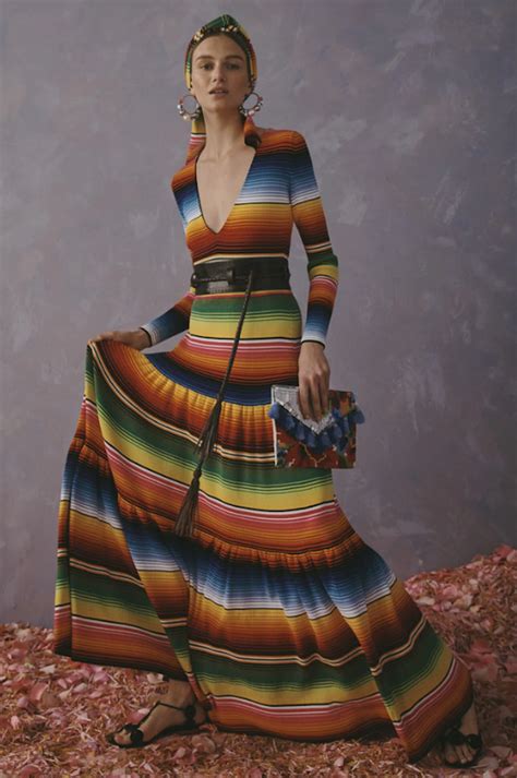 Introducir 46 imagen ropa oaxaqueña moderna Abzlocal mx