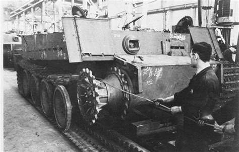 Manufacture Of Tiger 1 Henschel German Tanks Tanks Military Tiger Tank