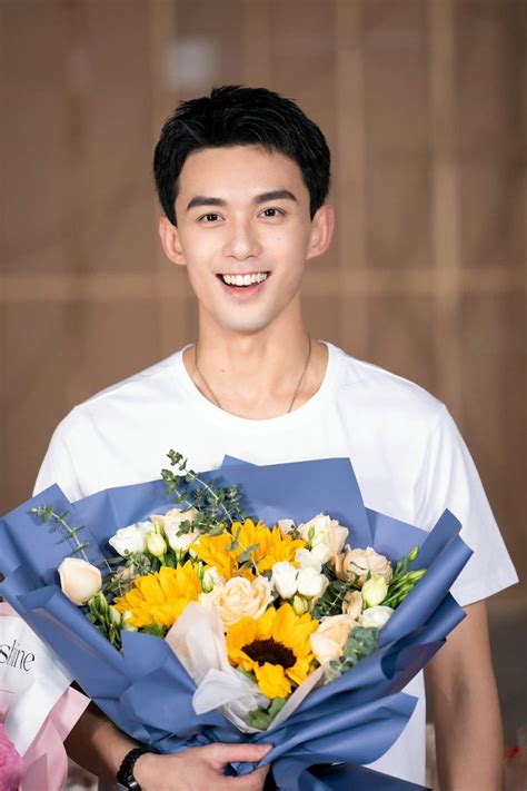 Cdrama Tweets On Twitter Wuleis Studio Shares New Snaps As He Wraps