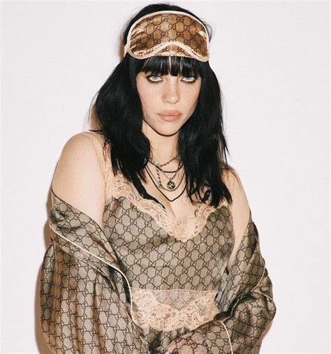 Info Billie Brasil On Twitter A Can O You Should See Me In A Crown