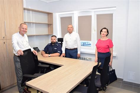 Zmodernizowane pomieszczenia Rewiru Dzielnicowych dąbrowskiej jednostki