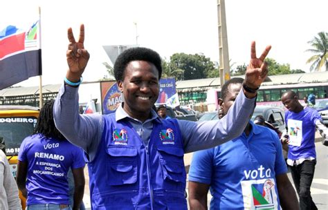 Rumo S Presidenciais Ven Ncio Mondlane Submete Candidatura