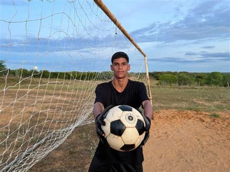 Luva De Pedreiro Se Torna Voz Do Waze Durante A Copa Do Mundo Gkpb