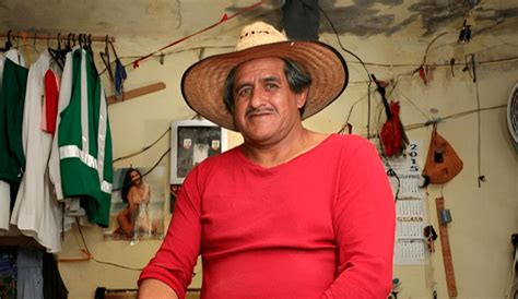 PENE MÁS GRANDE MUNDO El hombre con el pene más grande del mundo se