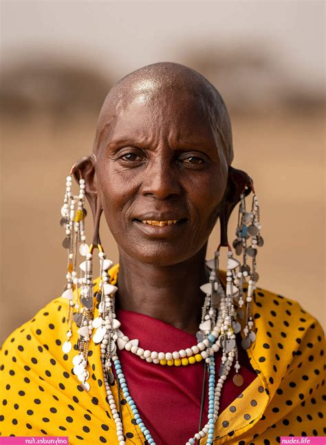 African Maasai Girl With Long Erect Nipple Naked Nudes Photos