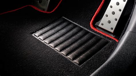 INTERIOR WALD SPORTS LINE C HR