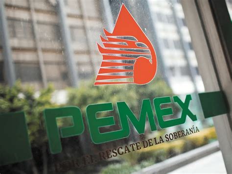 Pemex fija meta para fin de sexenio con producción en 1 8 millones