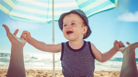 Coup de soleil comment protéger vos enfants des urgences liées à la