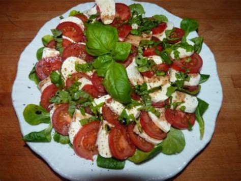 Mozarella Tomaten Salat Rezept Mit Bild Kochbar De