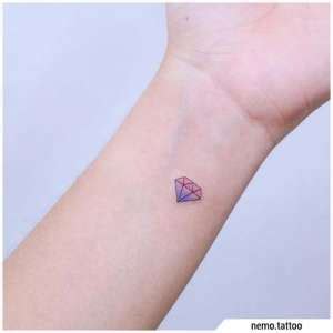 Tatuaggi Piccoli Significati Idee Tattoo E Le Migliori Zone Dove Farli