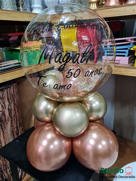 Arranjo de Balões Bubble Personalizado Studio Universo Decorado