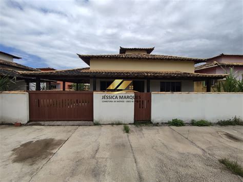 Linda casa 2 quartos próximo à praia de Unamar Cabo Frio RJ