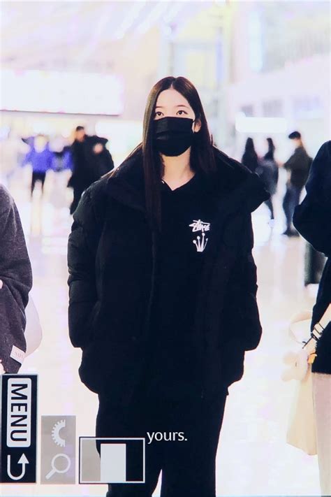 yours on Twitter 221120 LESSERAFIM 르세라핌 카즈하 KAZUHA https t co