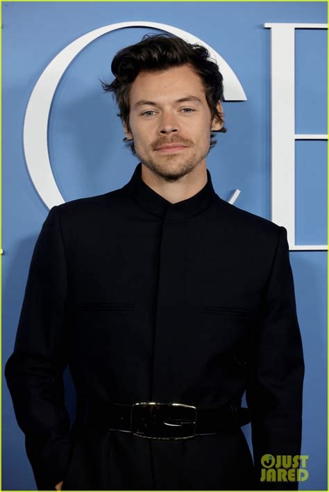 Full Sized Photo Of Harry Styles Black Suit To My Policeman Premiere 12