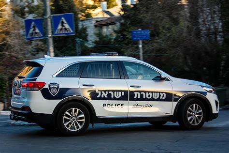 Profanacja chrześcijańskiego cmentarza w Jerozolimie Izraelska policja