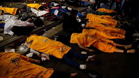 Celebración de Halloween en Seúl Al menos 149 muertos en una estampida