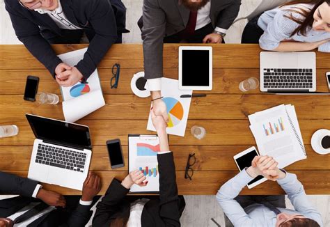 Le Menu Social De 2024 Emploi Des Seniors Cetu Et Usure