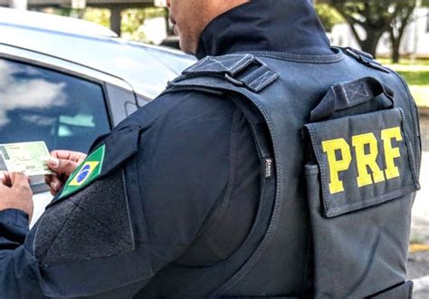Esplanada BA PRF Flagra Na BR 101 Motorista Dirigindo CNH Suspensa