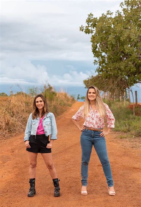 Dia Do Humor Ingrid Guimar Es E Tat Werneck Divulgam Novas Fotos Do