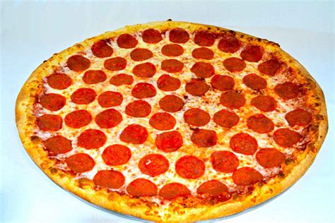 All Time Best Pepperoni Pizza Easy Recipes To Make At Home