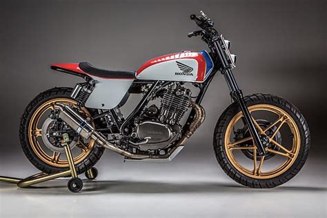 Pin By Muratt1958 On Cars And Motorcycles Tracker Motorcycle Honda