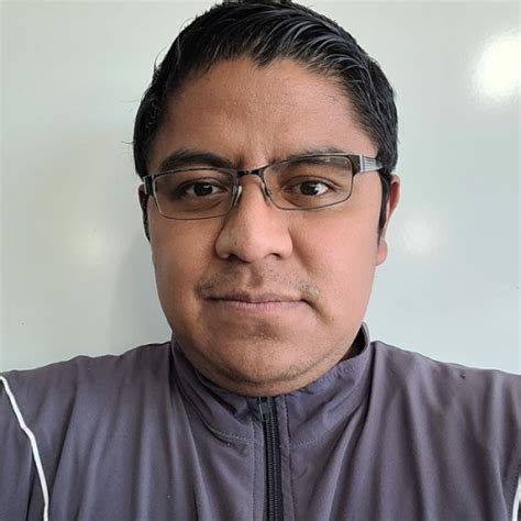 Erick Ciudad de México Ingeniero en Sistemas graduado de la