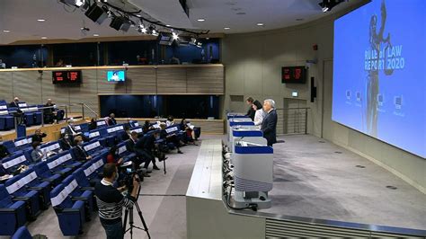 Praworządność Komisja Europejska przygotowała raport na temat państw