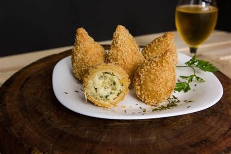 Deliciosa Aprenda A Fazer Coxinha De Frango Catupiry Sem Massa