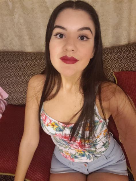 TW Pornstars 2 Pic Julieta Venus Twitter Esta Millenial