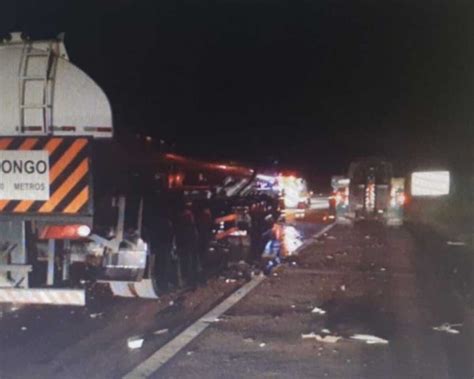 Colisão entre duas carretas na rodovia dos Imigrantes deixa um morto