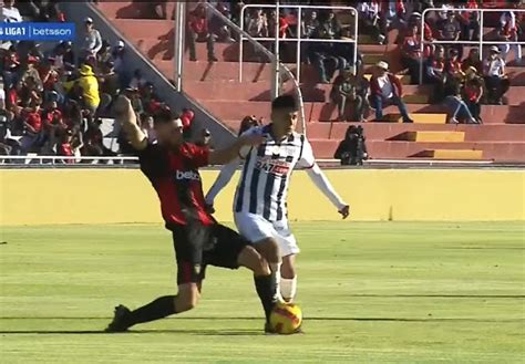 AthieL 25 On Twitter 3 La Jugada Del Gol De Melgar Nace De Forma