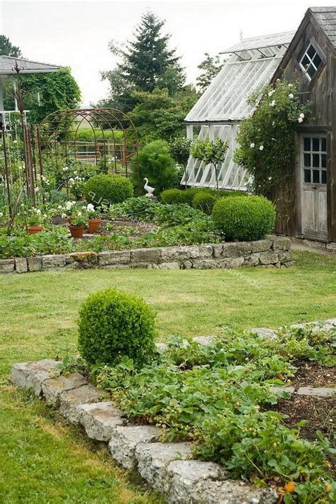 19 Recycled Garden Edging Ideas You Must Look SharonSable