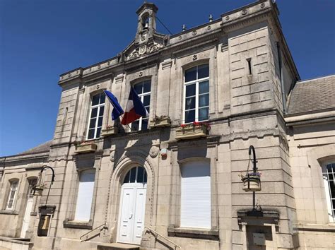 Mairie De Villiers En Lieu