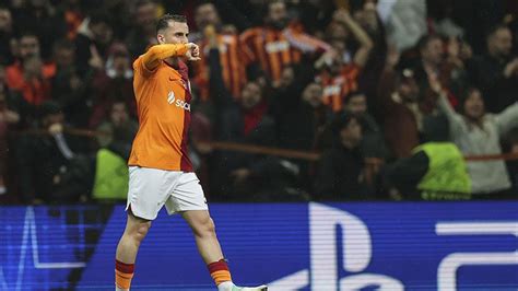 Ampiyonlar Ligi Nin En G Zel Gol Kerem Akt Rko Lu Ndan
