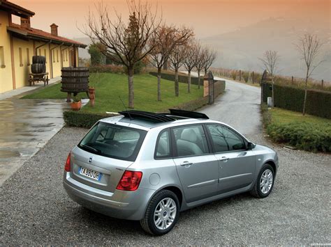 Fotos De Fiat Stilo 2004
