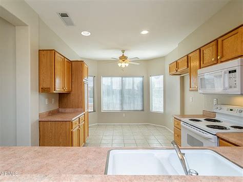 16028 W Silver Breeze Dr Surprise AZ 85374 MLS 6646225 Zillow
