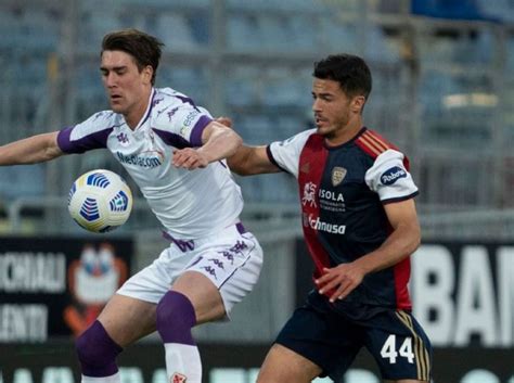 Cagliari Meno Due Al Sassuolo Carboni E Ceppitelli In Gruppo Il Report